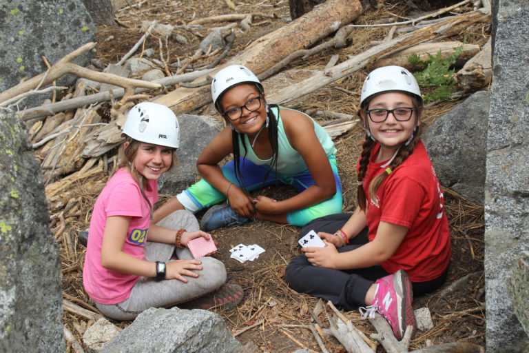10 Friendship Skills Every Kid Needs | Sunshine Parenting