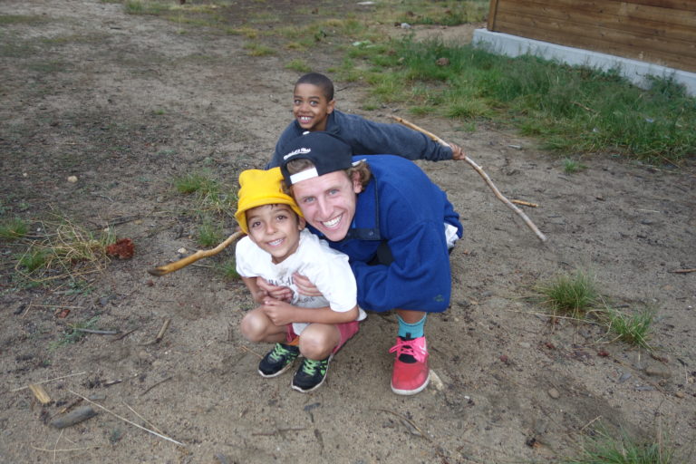 10 Friendship Skills Every Kid Needs | Sunshine Parenting