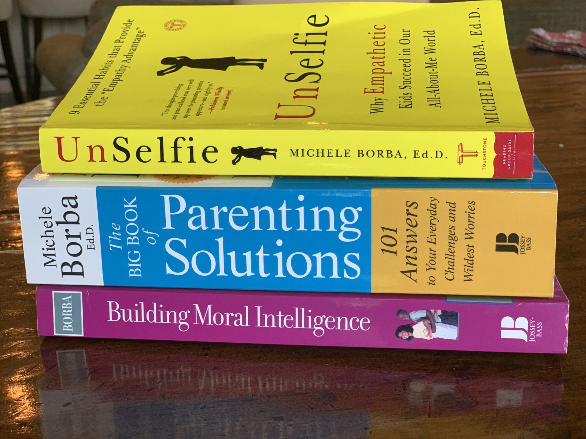 Ep. 138: Unselfie with Dr. Michele Borba | Sunshine Parenting